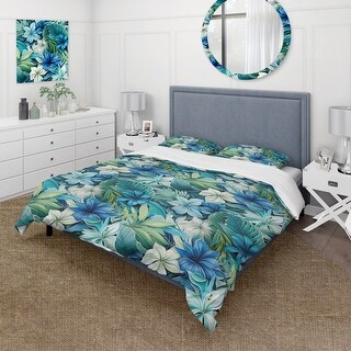 Designart "Azure And Green Canopy Tropical Pattern I" Green Floral ...