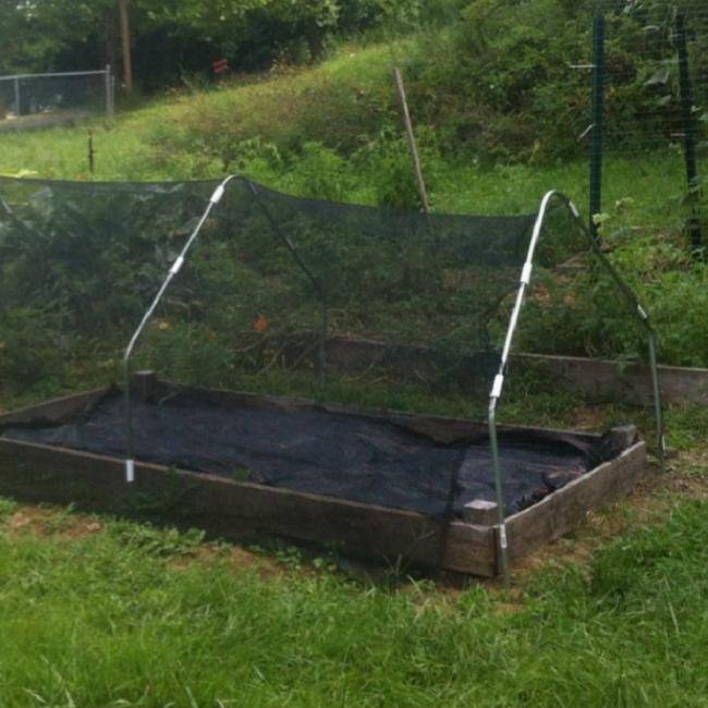 Agfabric 30% Sun-Block Shade Cloth Net Mesh Shade with Clips 6x8ft - 6 ...