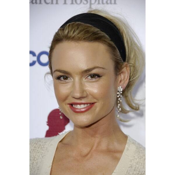 Kelly Carlson At Arrivals For Runway For Life Benefit For St Jude ...