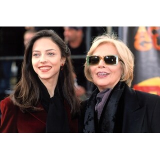 Juliet Landau And Barbara Bain At The Sag Awards 3112001 La By Robert ...