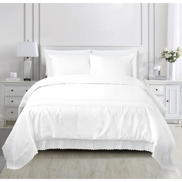 Broderie ensemble housse de couette Collection Emma Embroidery Duvet Set - Bed Bath & Beyond ...