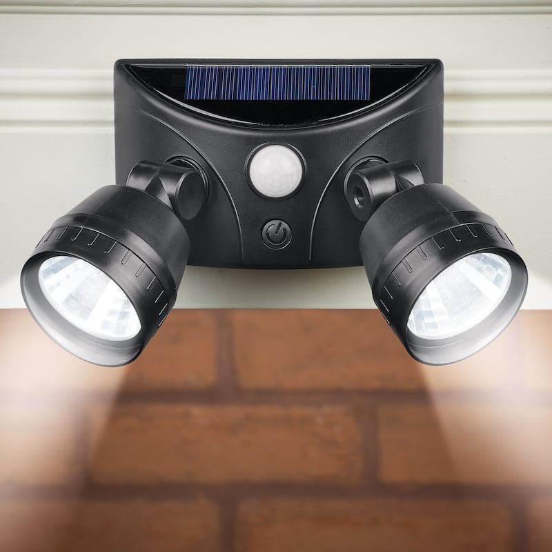 Solar Powered Security Light with Motion Sensor - 7.630 x 5.500 x 4.380 ...