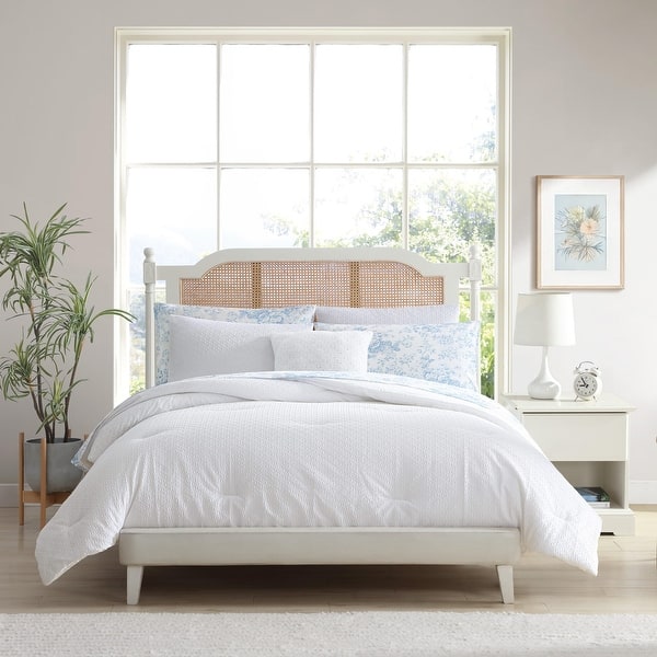 laura bed set