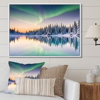 Designart "Alaska Northern Light" Alaska Framed Wall Art Living Room ...