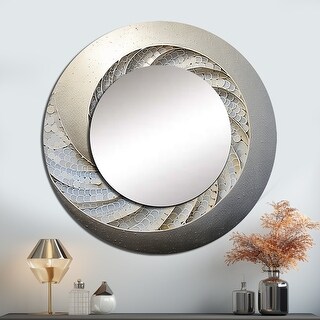 Designart "Silver Swirl Shell Fish I" Nautilus Living Room Mirror ...
