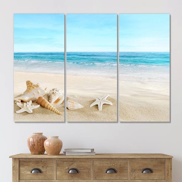 Designart "Landscape With Shells On Tropical Beach" Nautical & Coastal ...