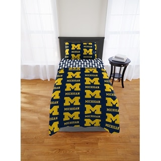 NCAA Michigan Wolverines 4-piece Twin XL Bed in a Bag Set - Bed Bath ...