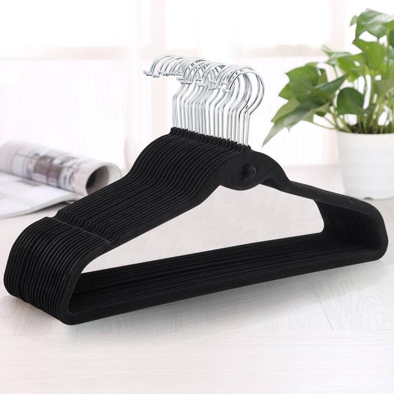 Yaheetech Velvet Flocked Hangers with Cascade Hook (100 Pack ...