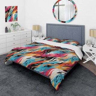 Designart "Multicolor Futuristic Fusion II" Pink modern bed cover set ...