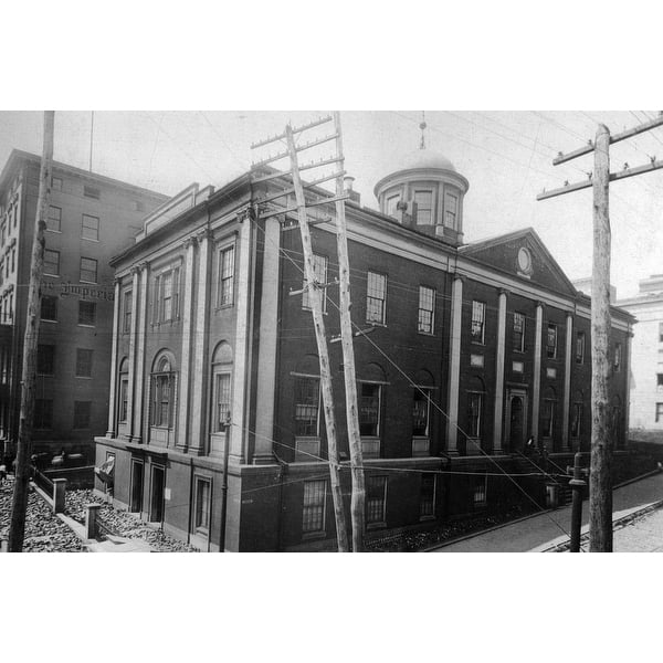 Baltimore City Courthouse Black and White Gallery Wrapped Canvas - Bed ...