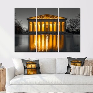 Designart "Yellow grey winter Lincoln Memorial Monument photo ...