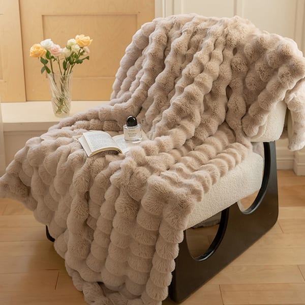 Faux Rabbit Fur Throw Blanket Washable Cute Plush Fuzzy Blanket - Bed ...
