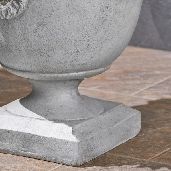 Simba Roman Lionhead Accents Chalice Lightweight Concrete Garden Urn ...