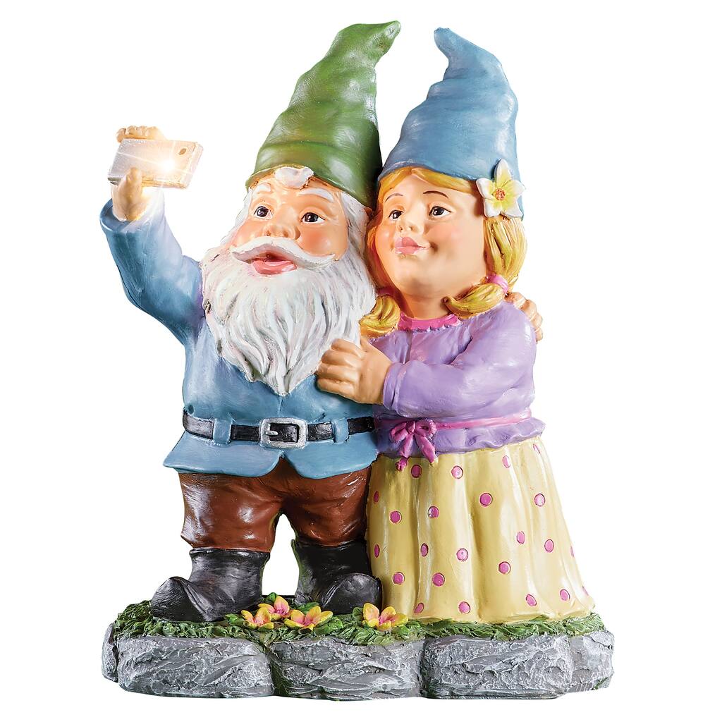 selfie gnome