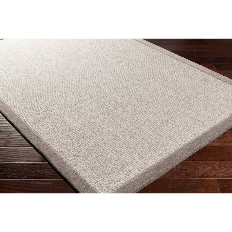 Bismarck Handmade Bordered Wool Area Rug - Overstock - 29845096