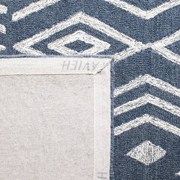 SAFAVIEH Handmade Micro-Loop Transitional Geometric Wool Rug - On Sale ...