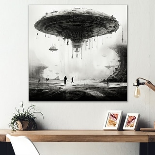Designart "Minimalism Sci Fi Ufo I" Ufos Wall Art - Bed Bath & Beyond ...