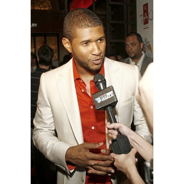 Usher Raymond At Arrivals For UsherS New Look ChildrenS Charity Benefit ...
