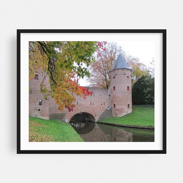 Medieval water gate in the city of Amersfoort Art Print/Poster - Bed ...
