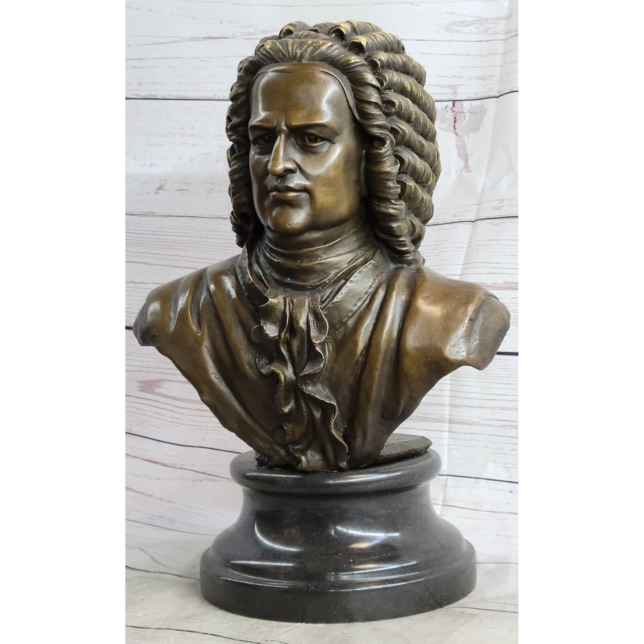 bach statue