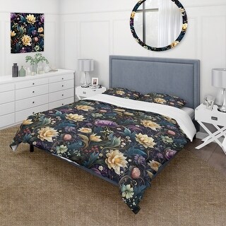Designart "Deep Emerald Purple Lotus Enchante" cottage bed cover set ...