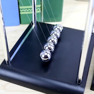 Classic Newtons Cradle Kinetic Balls School Educational Prop Toy ...