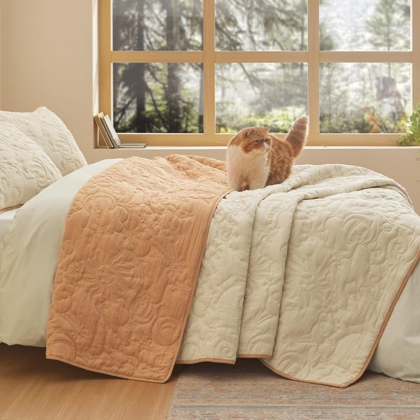 Lightweight Summer Quilt Set - Bed Bath & Beyond - 40347097