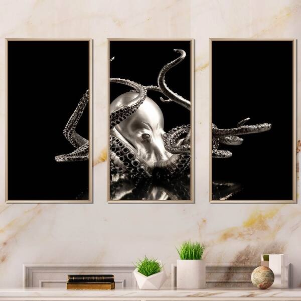 silver frames wall art