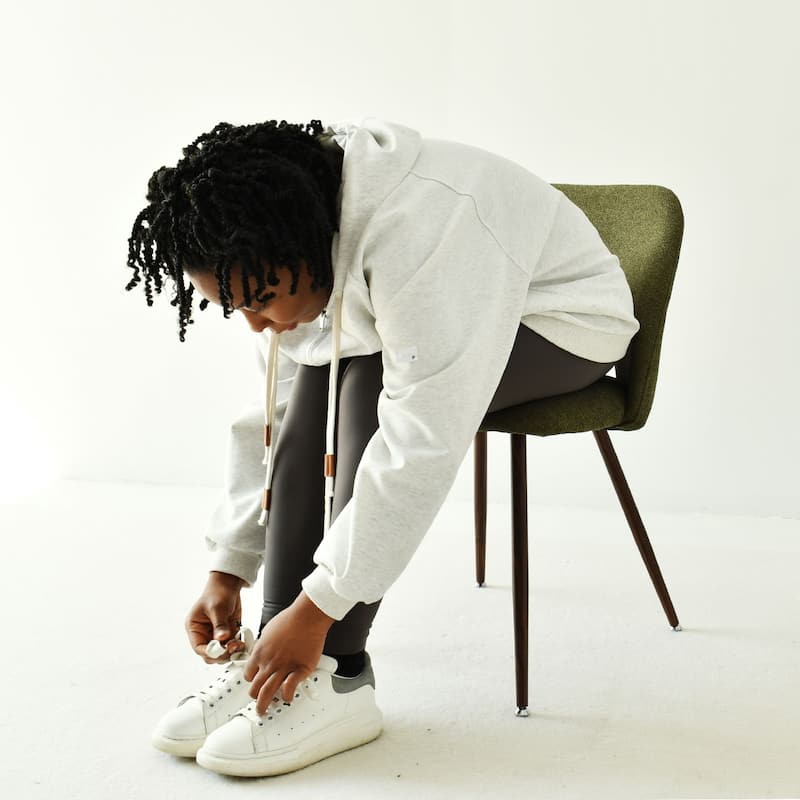 Upholstered Modern Cutout Back Dining Chair with Walnut Leg（Set of 4 ...