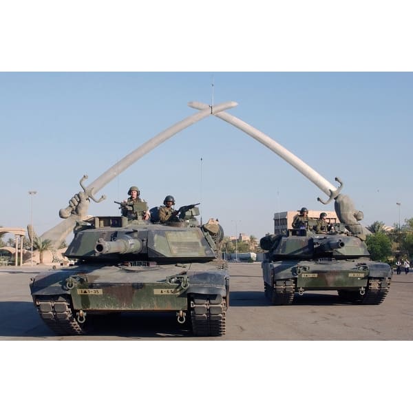 Soldiers In An Army Abrams Tank Pose For A Photo Under The Hands Of ...