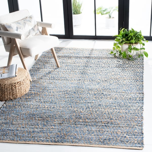 SAFAVIEH Handmade Cape Cod Almina Coastal Jute Rug - Bed Bath & Beyond ...