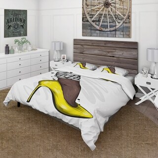 Designart 'Woman Foot In Yellow High Heel Stiletto I' Modern Duvet ...