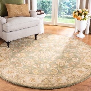 SAFAVIEH Handmade Antiquity Wanda Traditional Oriental Wool Rug - Bed ...