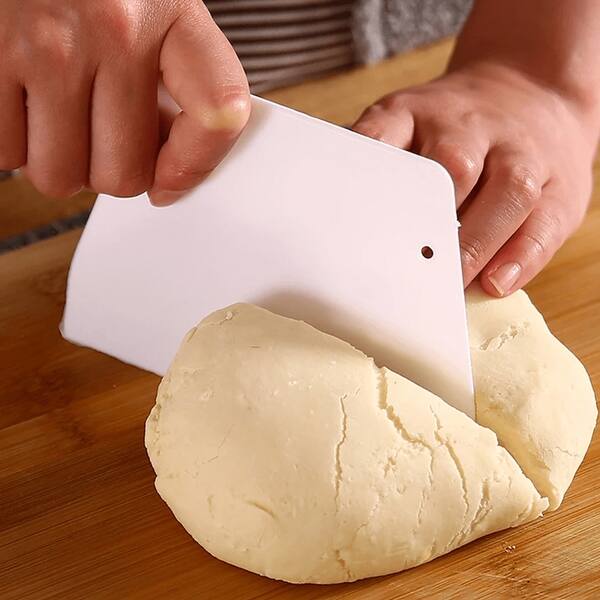 bread dough cutter