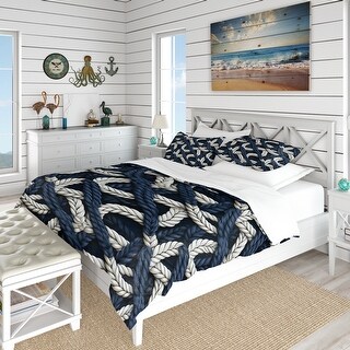 Designart "Coastal Rope Motifs White And Blue" Abstract bedding covert ...