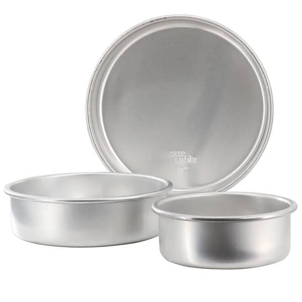 Our Table 3 Piece Round Aluminum Cake Pan Set in Silver - Bed Bath ...