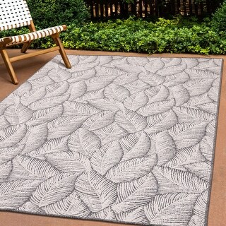 Versa White Grey Tessellated Leaf Pattern Outdoor Rug - Bed Bath ...