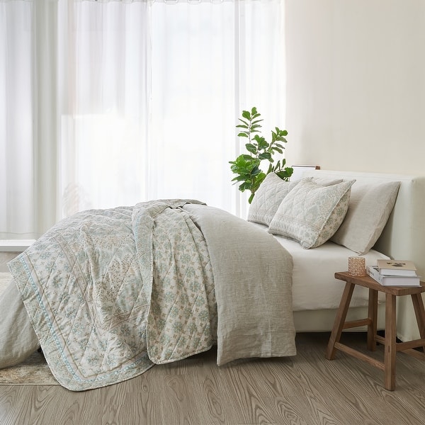 Patina Vie Maison Vintage-Inspired Floral Reversible Quilt Set with ...
