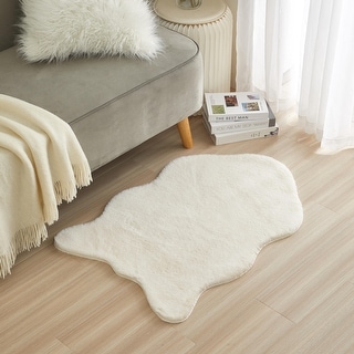 Nanshing Rashelle Chic Irregular Shape Shag Rug - Bed Bath & Beyond ...