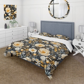 Designart "Magnificent Magnolia Blooms IV" Cottage Bedding Cover Set ...