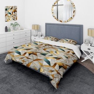 Designart "Marble White And Gold Geometric Glam II" Gold Glam Bedding ...