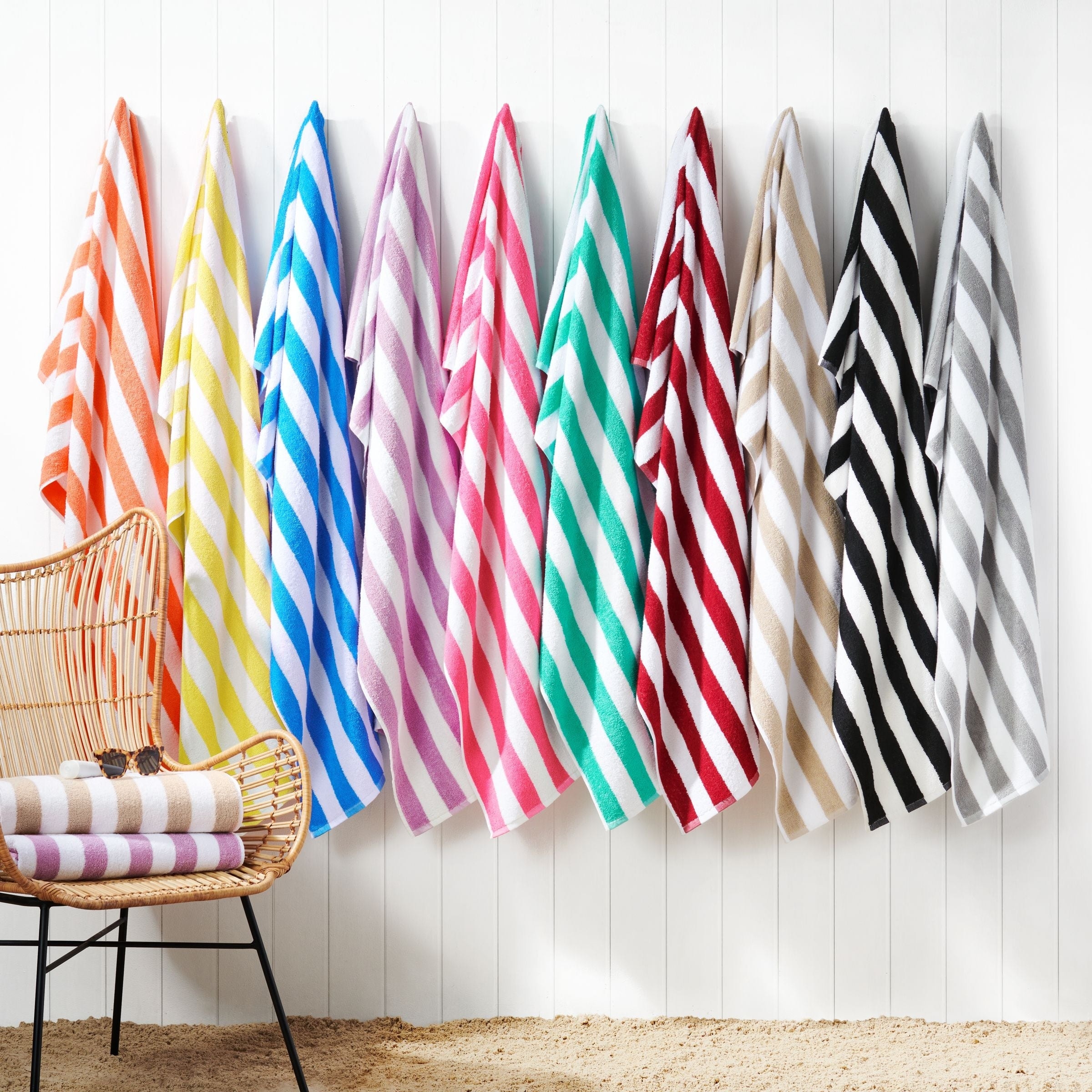 White Classic Luxury Cabana Striped Oversized Beach Towel 35x70" - Bed ...