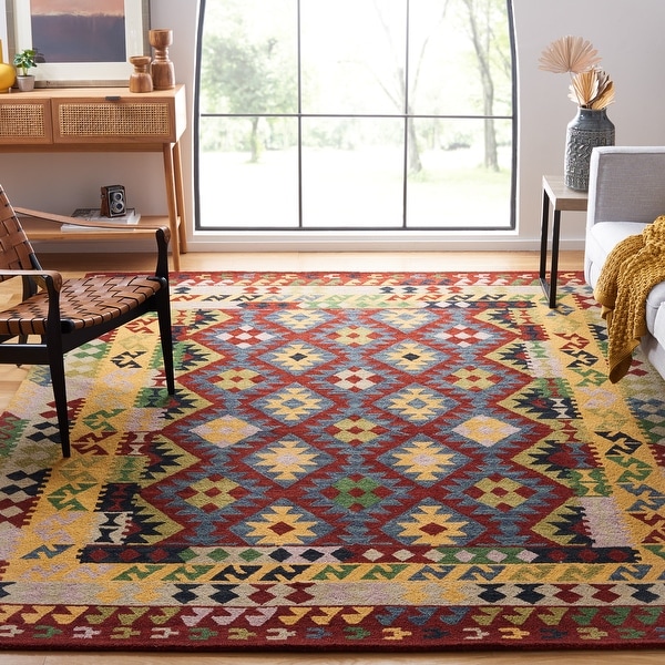 SAFAVIEH Handmade Aspen Berfu Bohemian Wool Rug - On Sale - Bed Bath ...