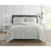 DESIGN STUDIO Arbor Sage Green Leaf Clipped Texture Quilt Set - Bed ...