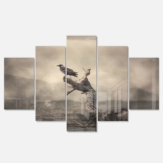 Designart 'Crow Perching on Tree' Animal Glossy Metal Wall Art - Bed ...