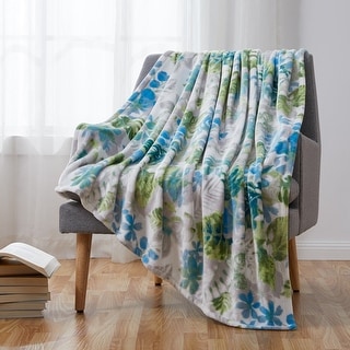 VCNY Home Paradise Blue Multicolor Tropical Plush Throw - Bed Bath ...