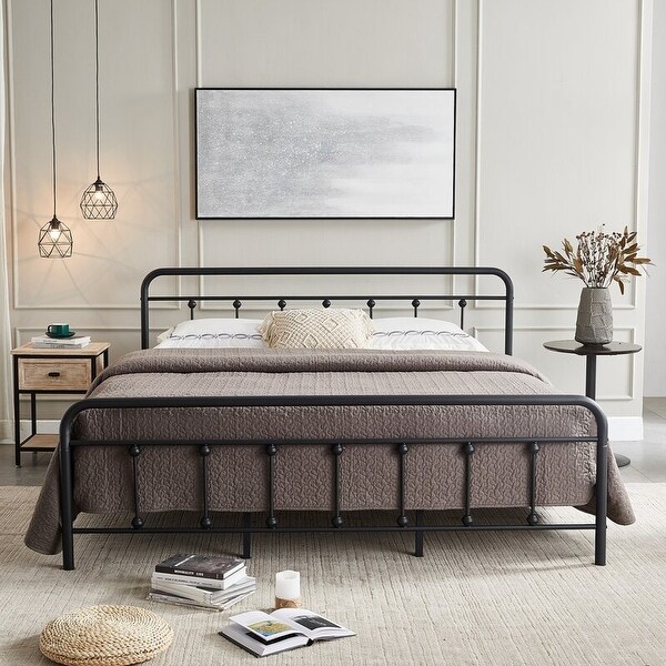 Classic Iron Metal Pipe Platform Bed Frame