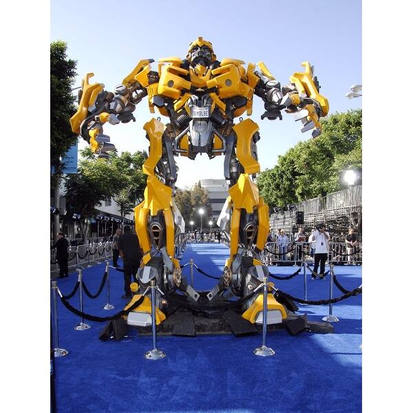 Transformer At Arrivals For Paramount Pictures Premiere Of Transformers ...