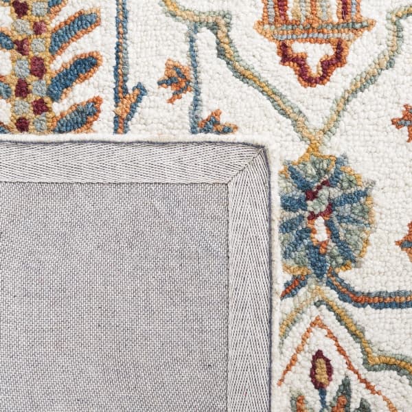 SAFAVIEH Handmade Heritage Relija Floral Wool Rug - On Sale - Bed Bath ...