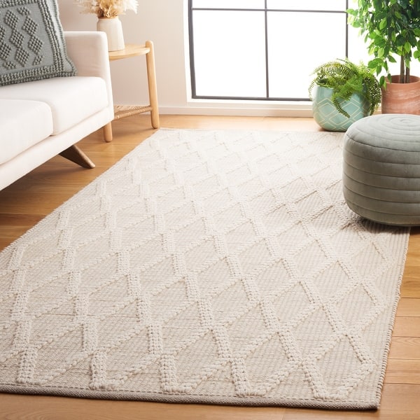 SAFAVIEH Handmade Natura Myrtle Rustic Trellis Wool Rug - On Sale - Bed ...